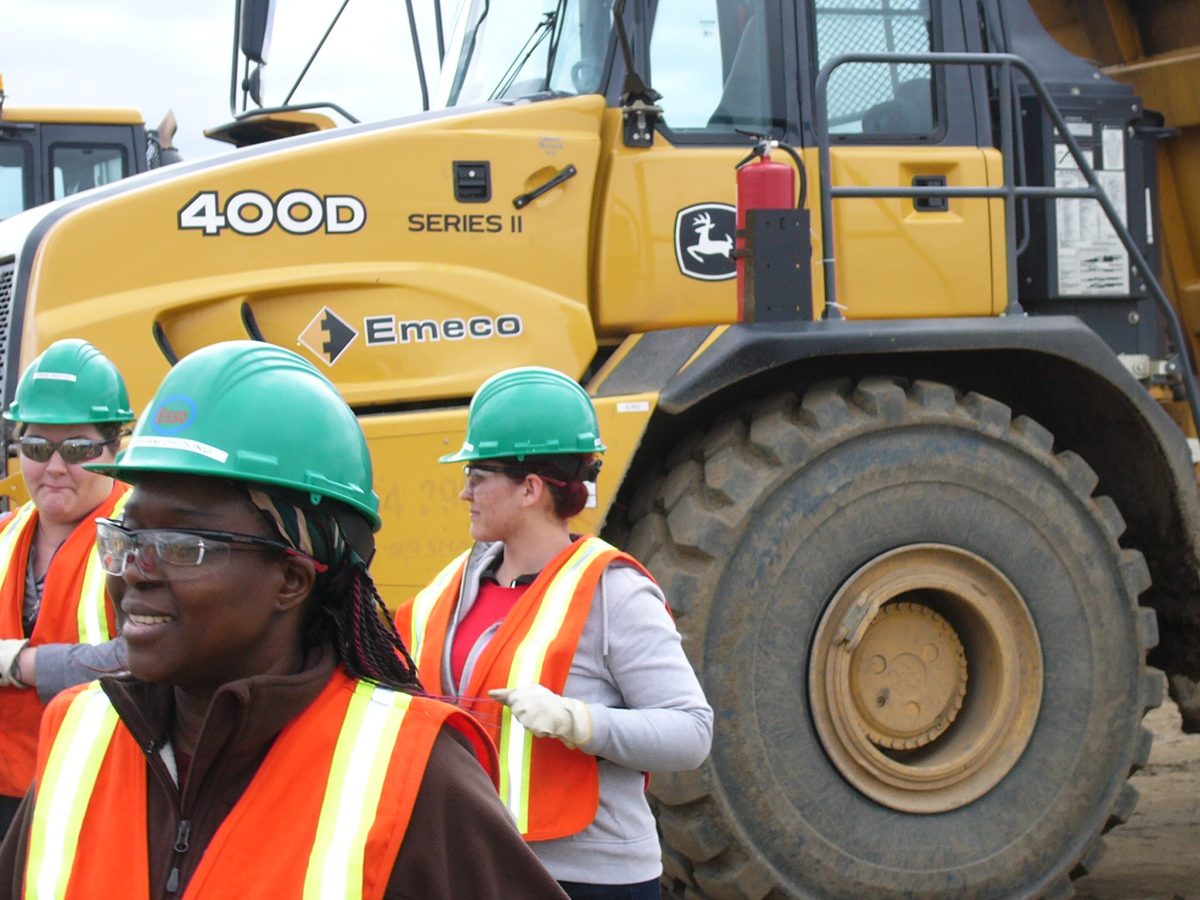 Classes and Instructors - Women Building Futures